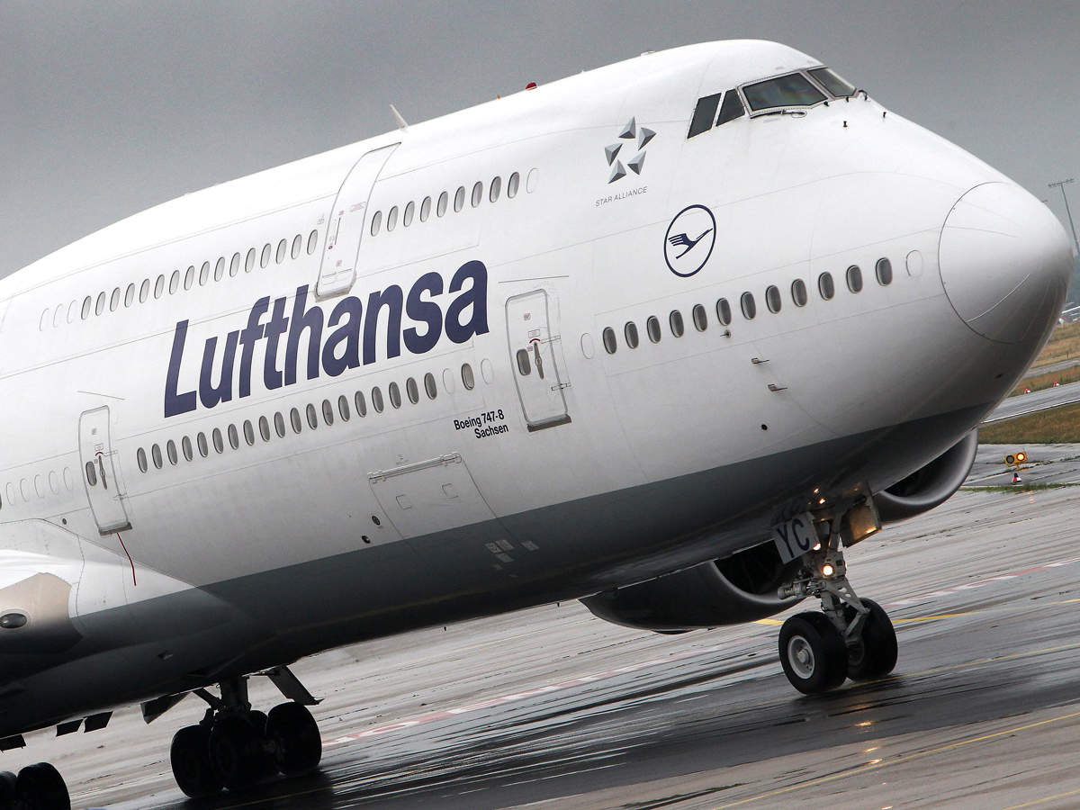 The Ultimate Guide to Lufthansa: An Airline Review - The Infinite Trips